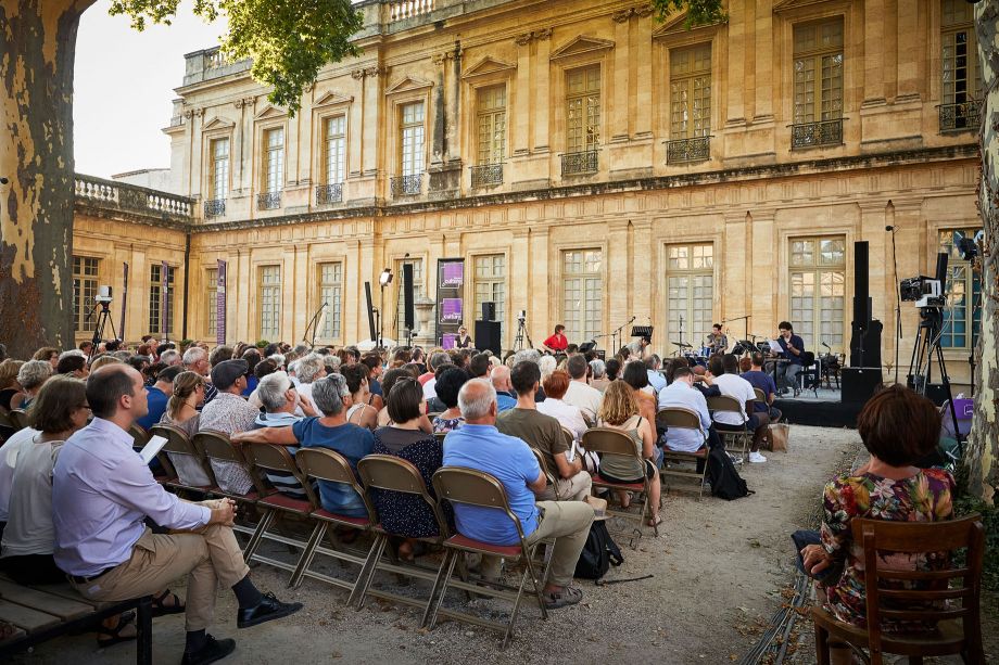 Sami frey reads a text of his choice - Festival d'Avignon